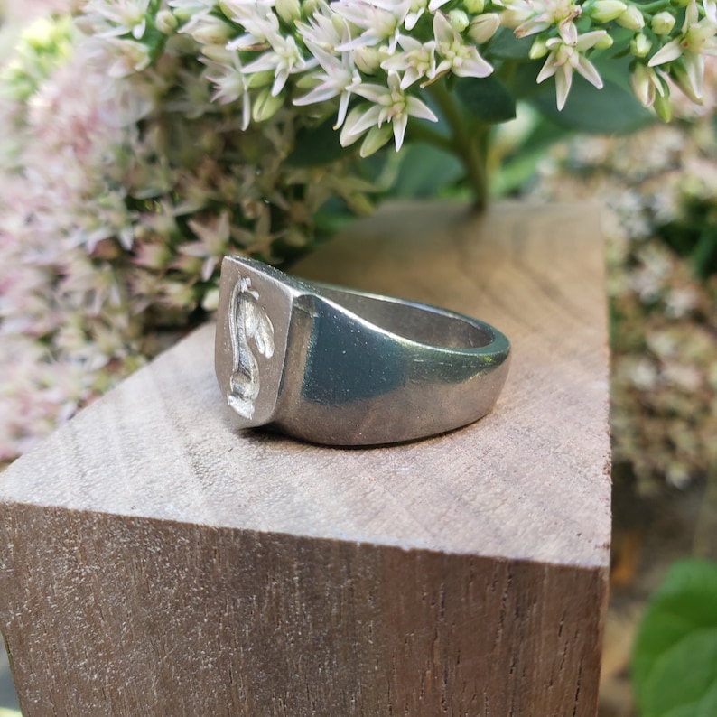 Knight Chess Piece Wax Seal Signet Ring - Etsy