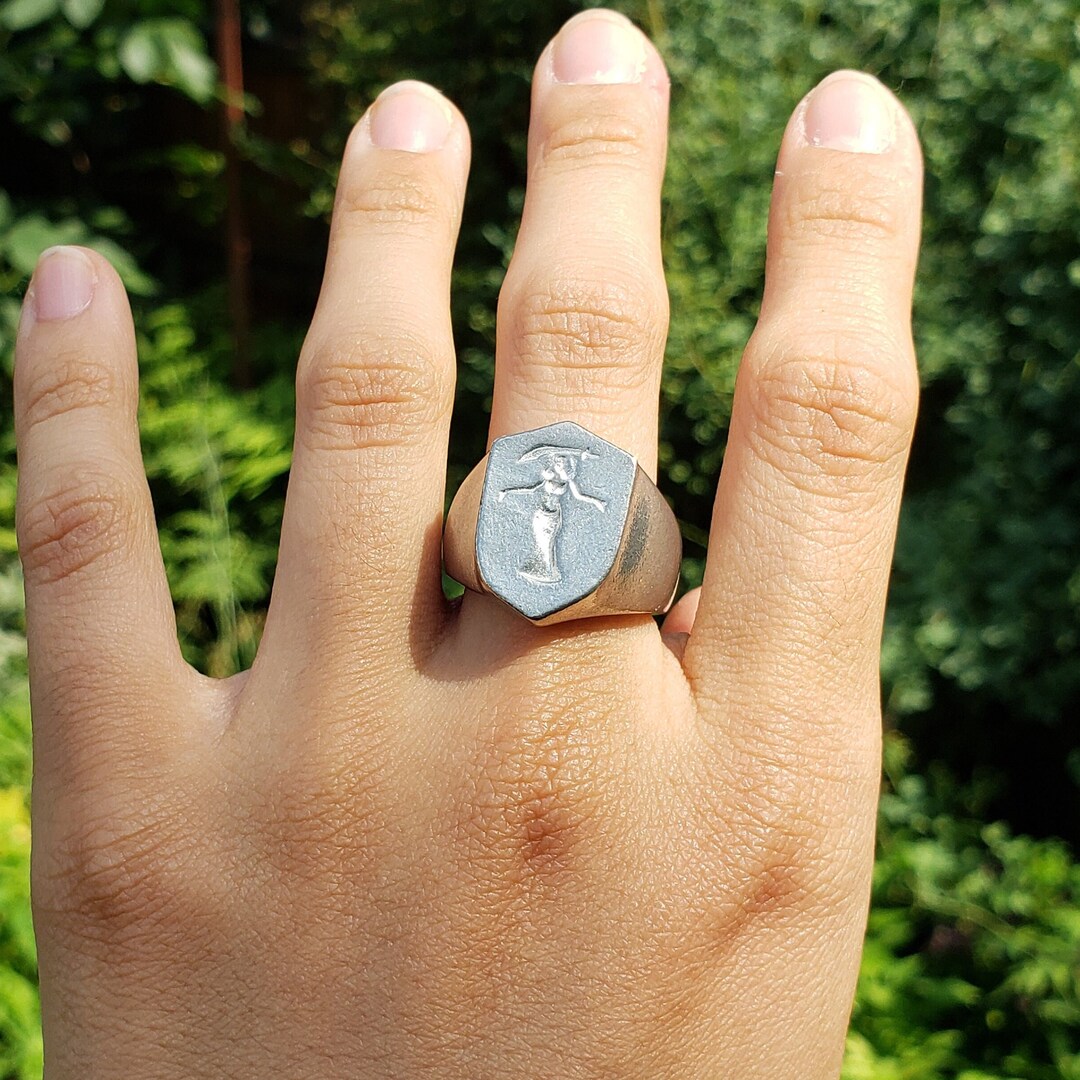 Belly Dancer Wax Seal Signet Ring - Etsy