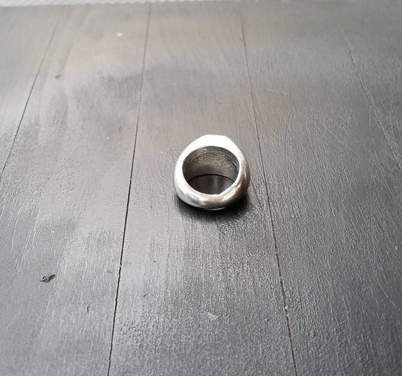 Fresno Nightcrawler Cryptid Wax Seal Signet Ring | Etsy