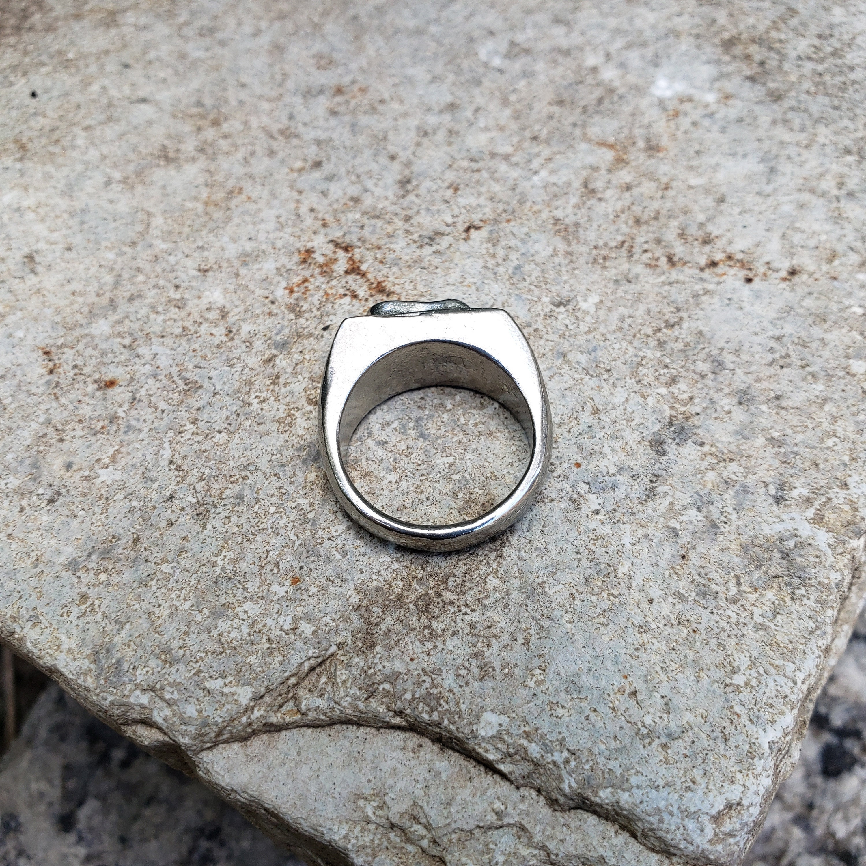 Crocodile Shadow Puppet Wax Seal Signet Ring - Etsy