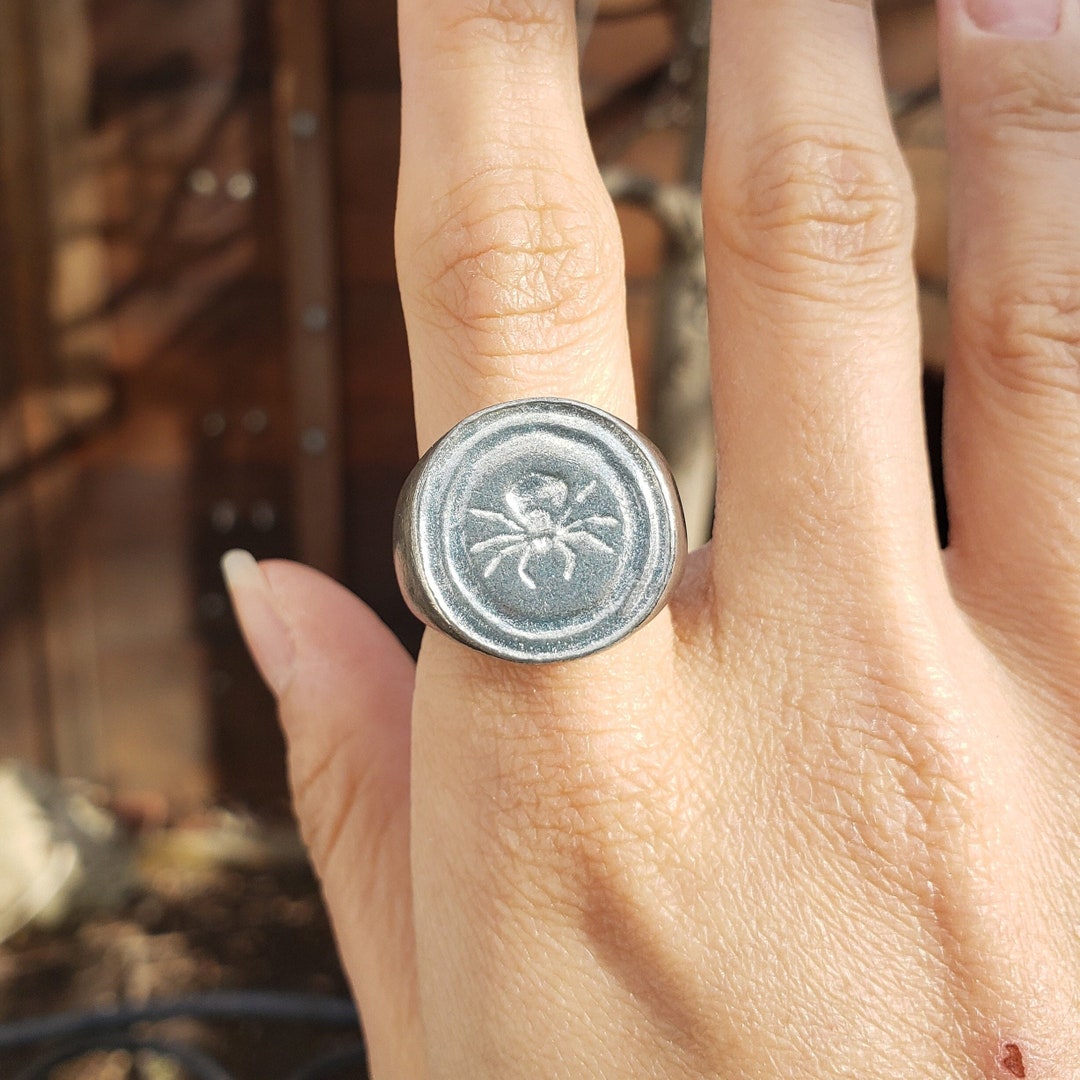 Tick Wax Seal Signet Ring - Etsy