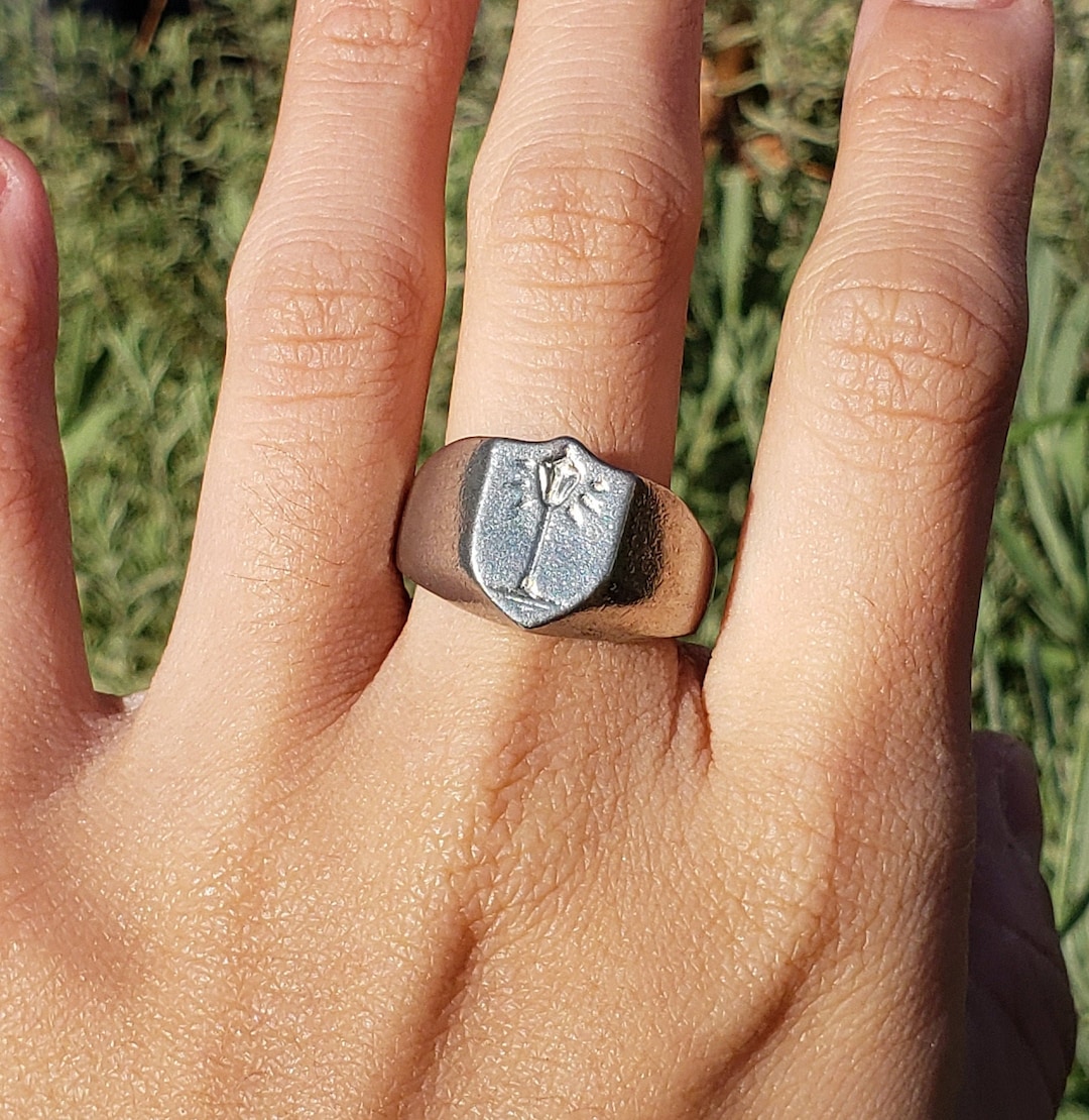 Lamp Post Wax Seal Signet Ring - Etsy