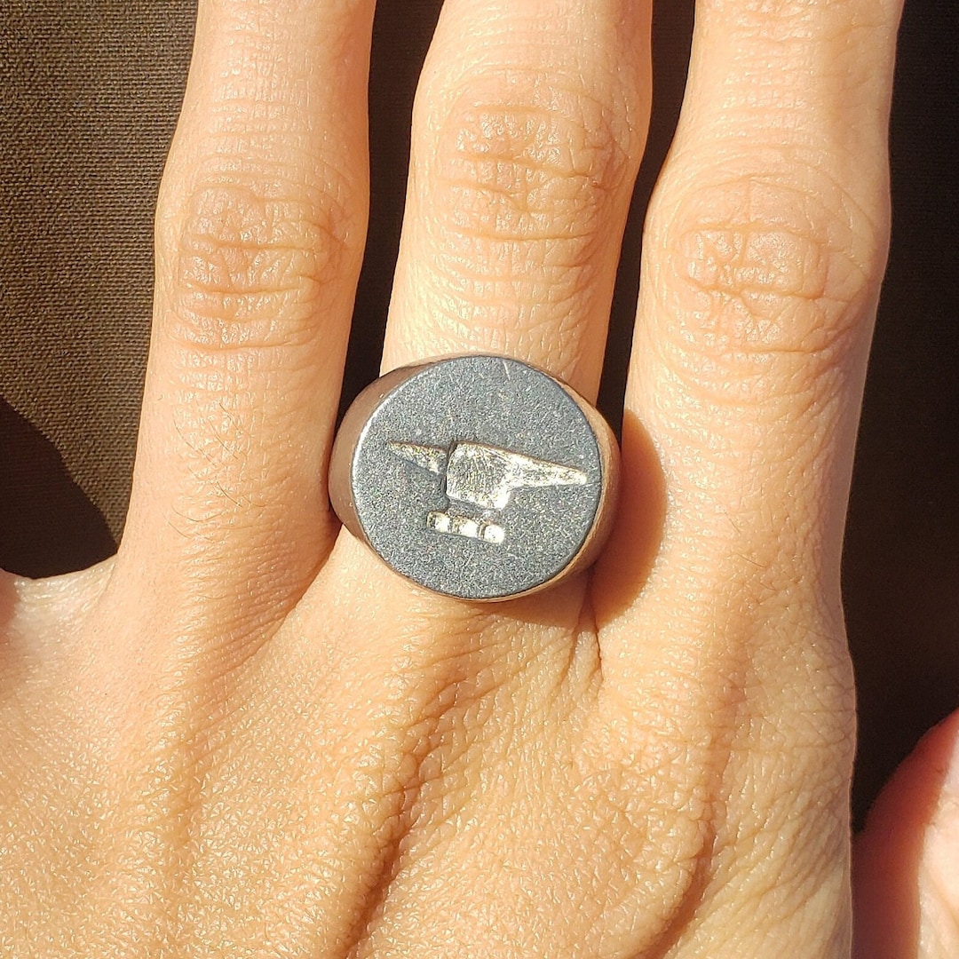 Anvil Wax Seal Signet Ring - Etsy