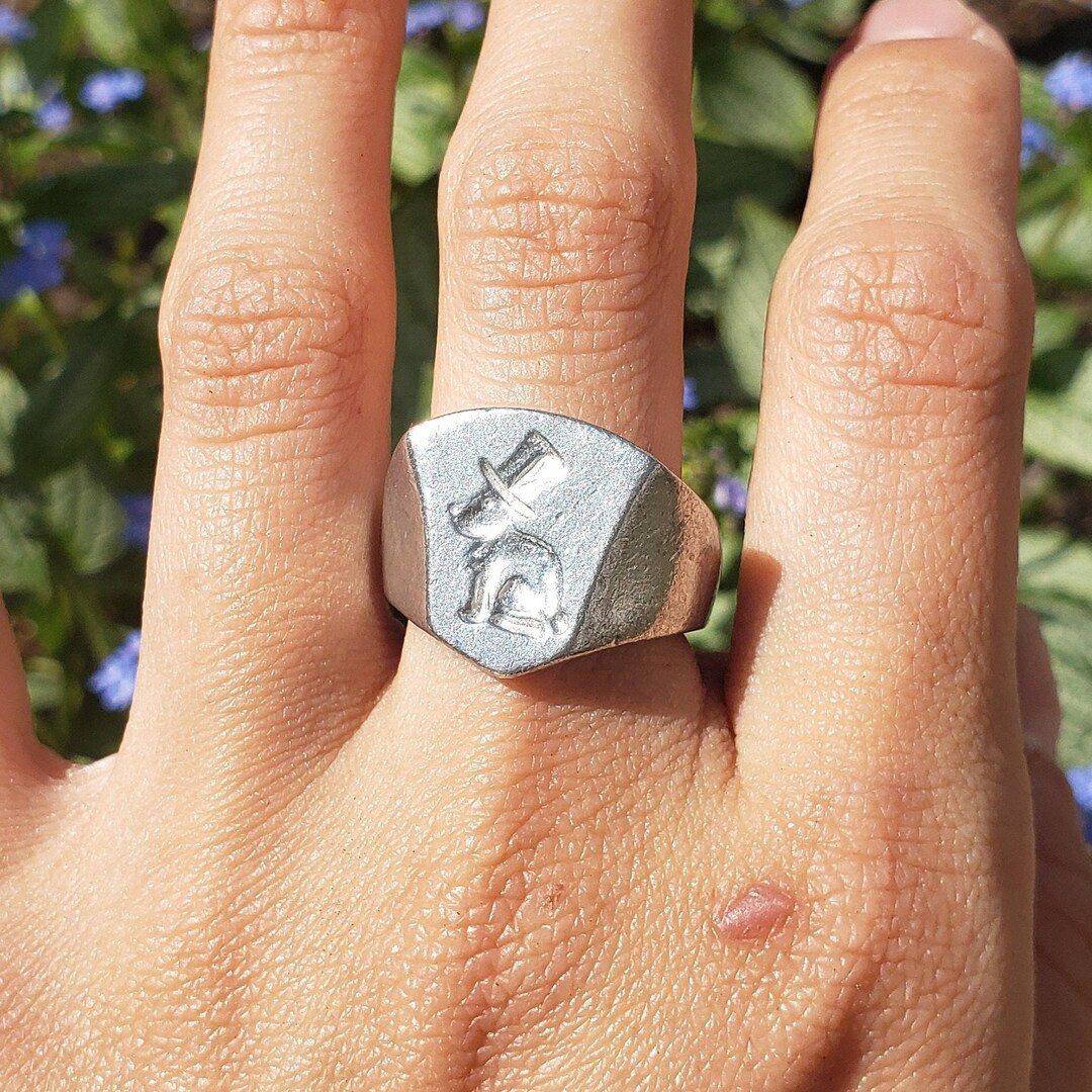 Magic Rabbit Wax Seal Signet Ring - Etsy