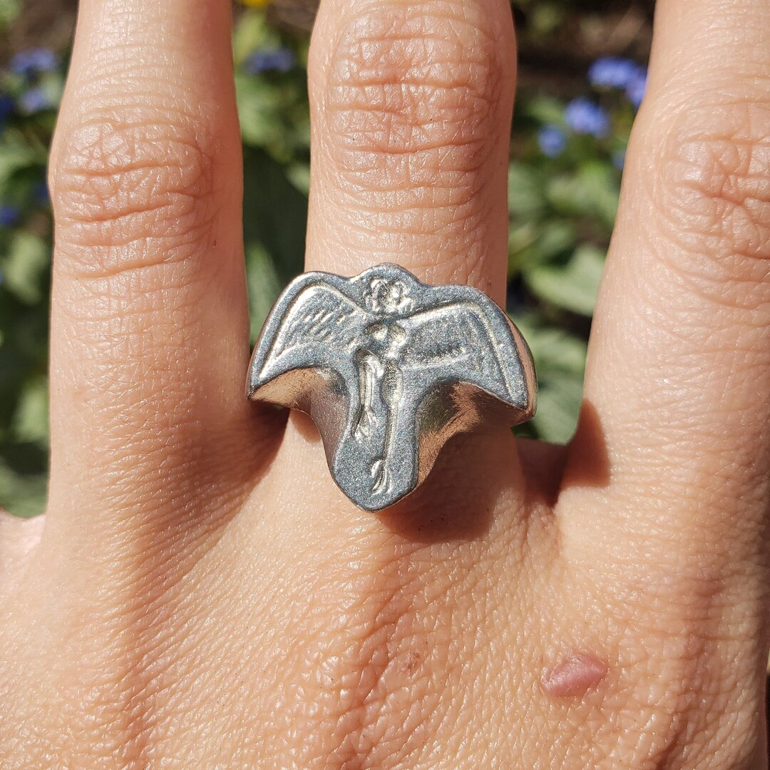 Harpy Wax Seal Signet Ring - Etsy