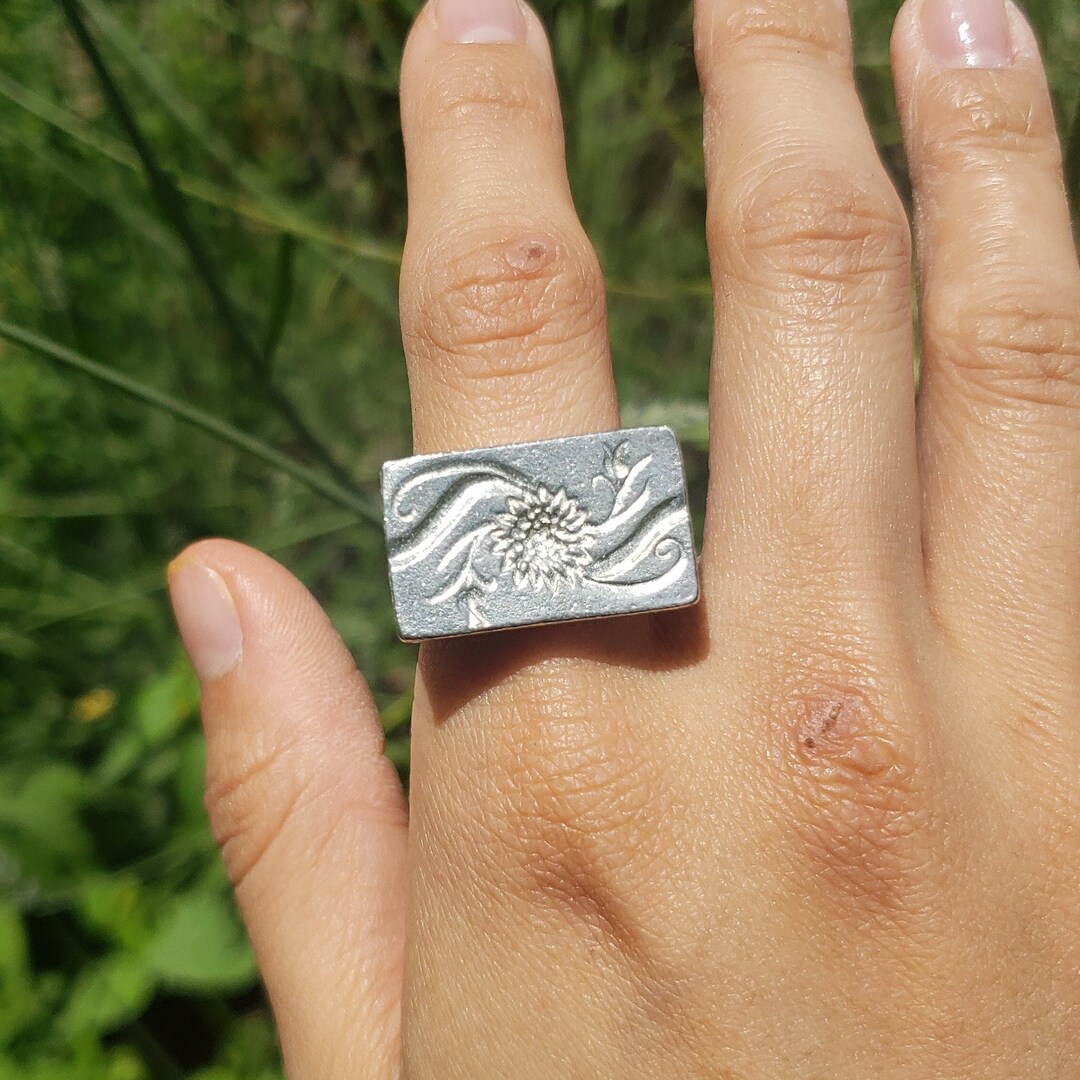 Sunflower Chain Wax Seal Signet Ring - Etsy