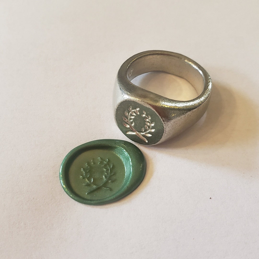 Laurel Wreath Wax Seal Signet Ring - Etsy