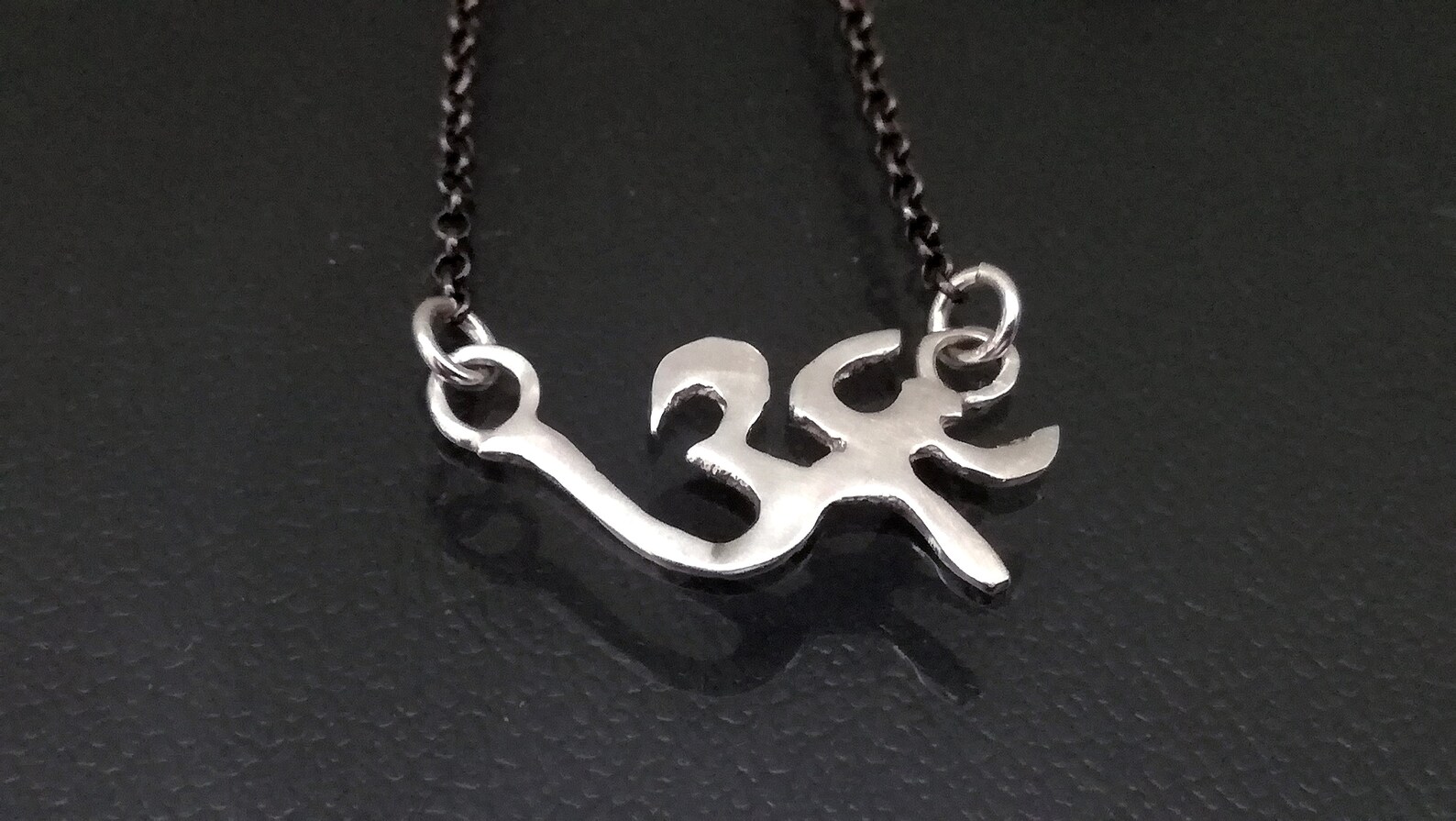 Tiny Om Necklace om 925 Sterling Silver Necklace aum Symbol - Etsy