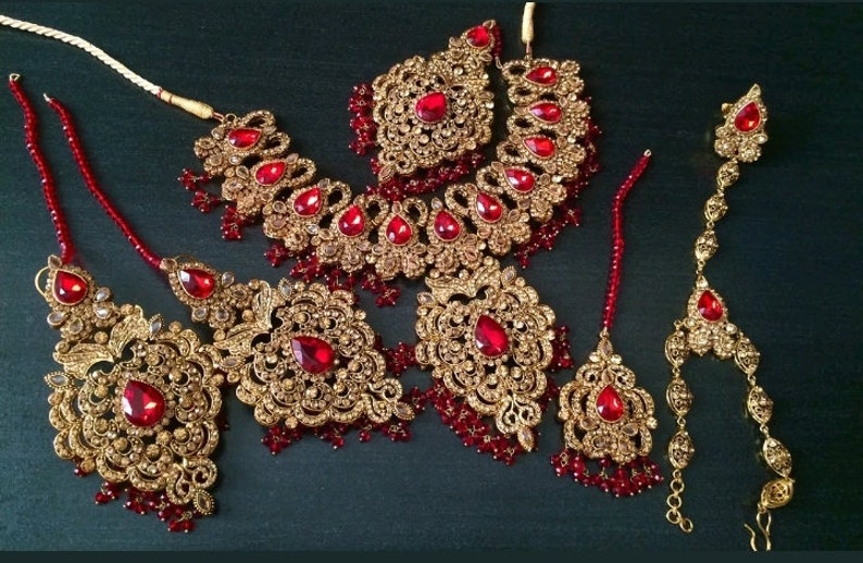 Indian Jewelry Red Gold Bridal Jewellery Set Necklace Earrings Tika ...