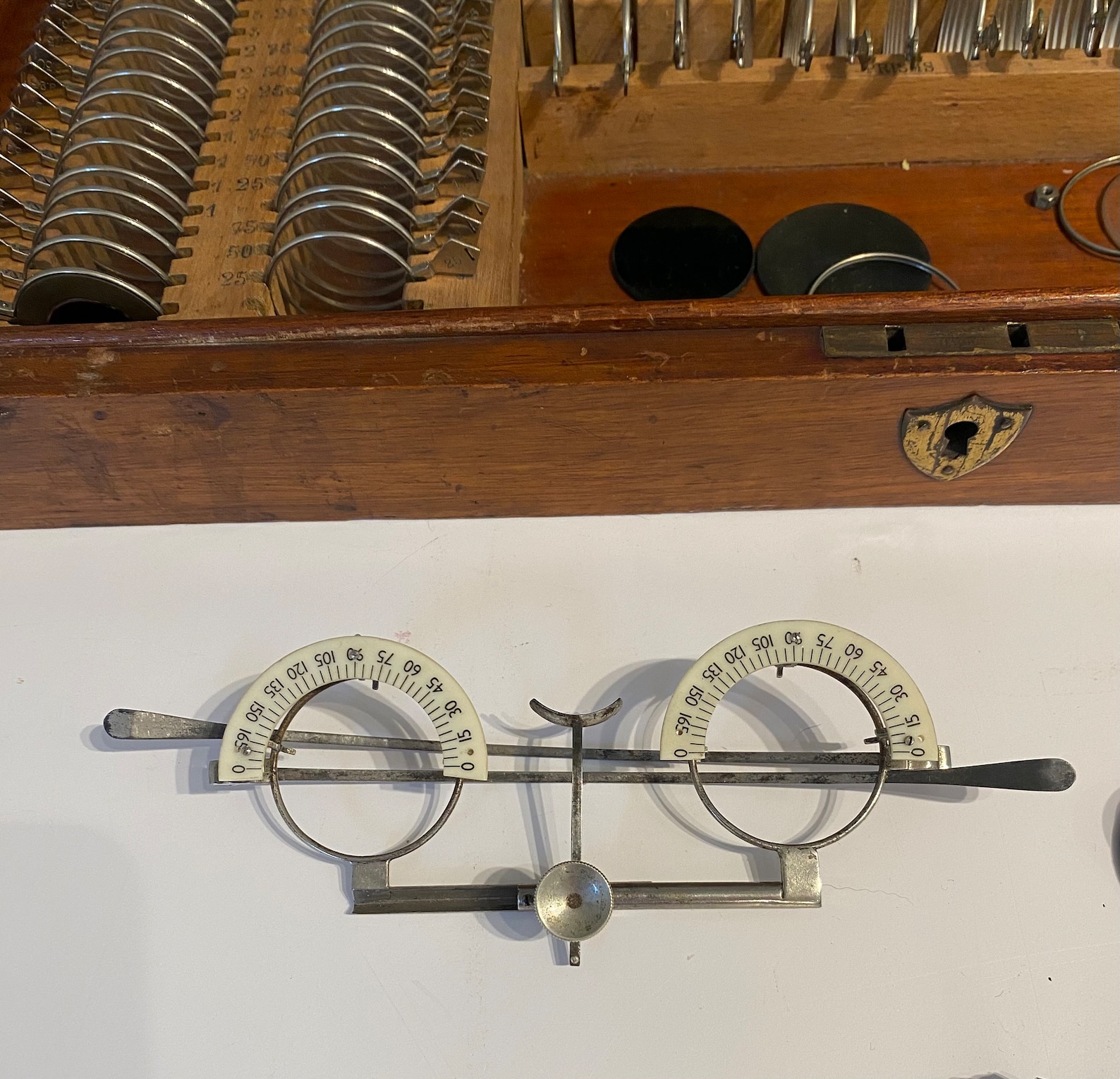 Antique Optical Optometrists Test Lens Set - Etsy