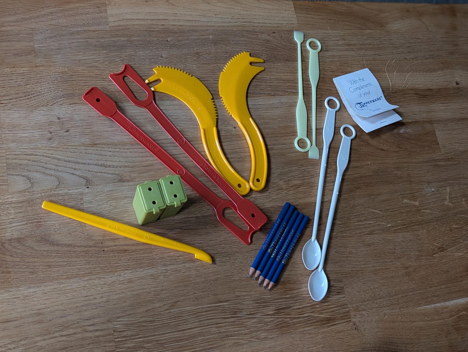 Bundle of Tupperware Gadgets - Etsy