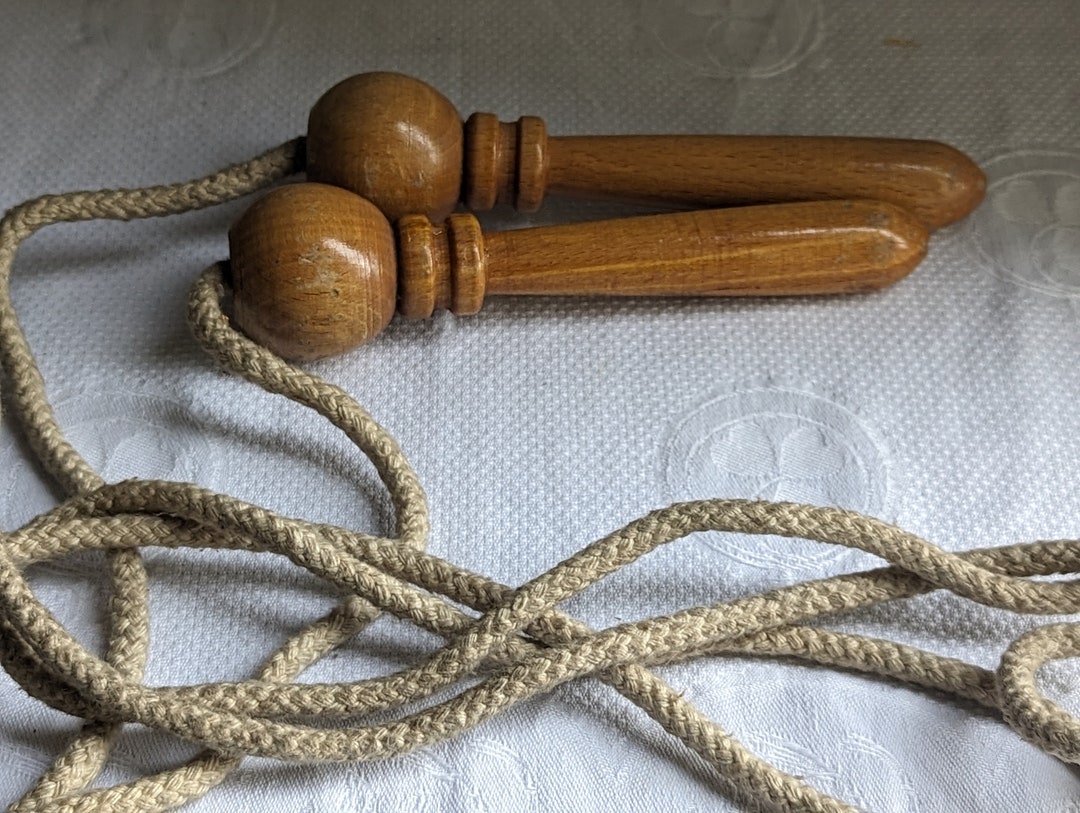 Vintage Skipping Rope - Etsy