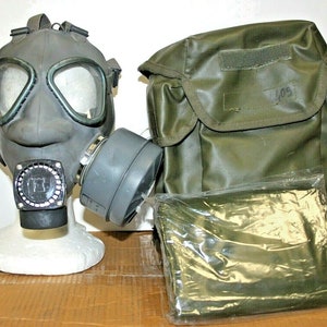 USED Finnish Military M61 Gas Mask Full Face Adult W/60mm Filter ...