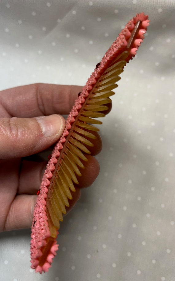 Antique Japanese Kusi Comb With Coral Trim Vintage Ha… - Gem