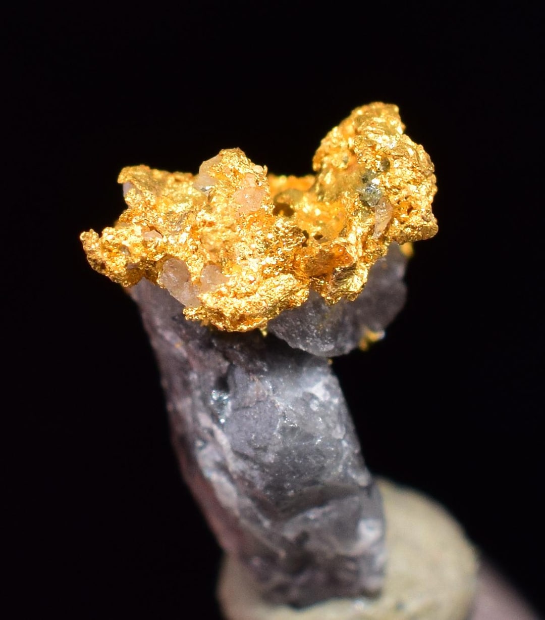 0.7cms NATIVE GOLD QUARTZ of the Incas Thumbnail Aesthetic Wire Gem Crystal Smoky Quartz Peru ...