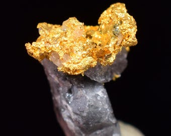 1.3cms NATIVE GOLD QUARTZ of the Incas Thumbnail Aesthetic Wire Gem ...