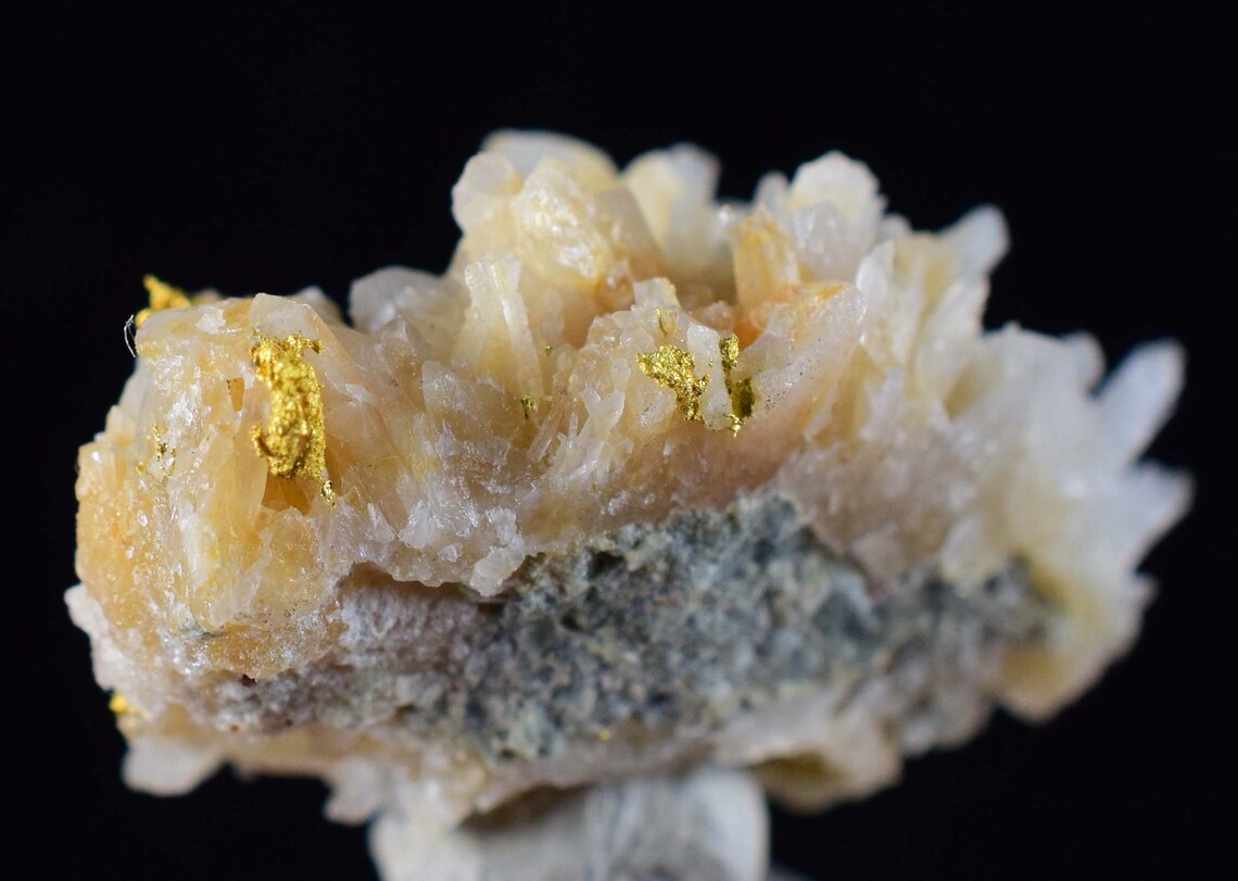 1.9cms NATIVE GOLD QUARTZ Gold of the Incas Peru Miniature or - Etsy