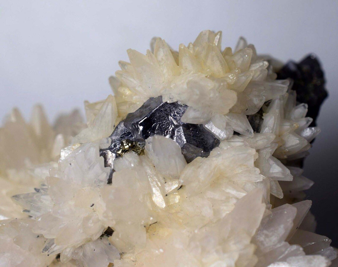 9cm CALCITE FLOWERS SHINY Crystal Translucent Quartz Mineral - Etsy