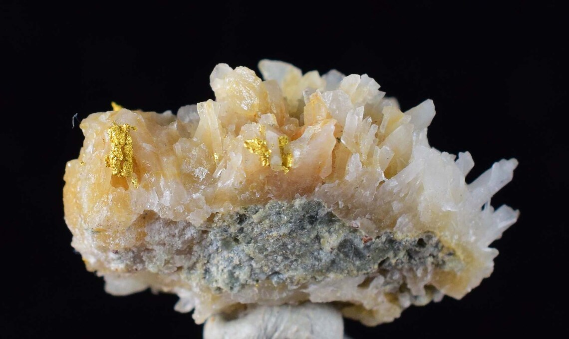 1.9cms NATIVE GOLD QUARTZ Gold of the Incas Peru Miniature or - Etsy