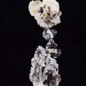 2.2cm NATIVE SILVER ACANTHITE Electrum peru Silver Wires Nixon Face ...