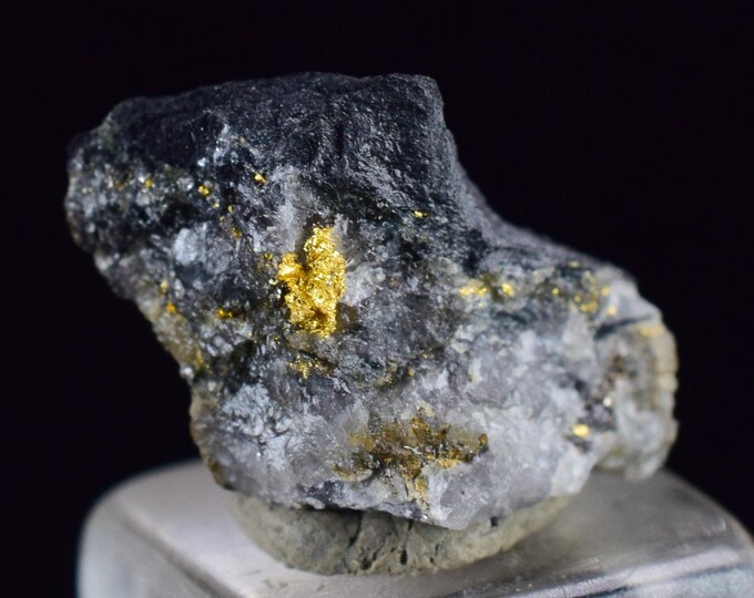 1.3cms NATIVE GOLD QUARTZ of the Incas Thumbnail Aesthetic Wire Gem ...