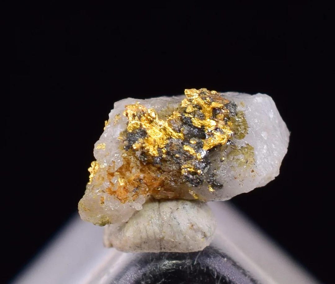 0 5cms NATIVE GOLD OF the Incas Peru Thumbnail Crystal Lb202 - Etsy