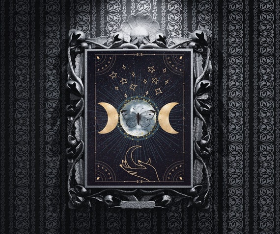 Triple Moon Wallpaper