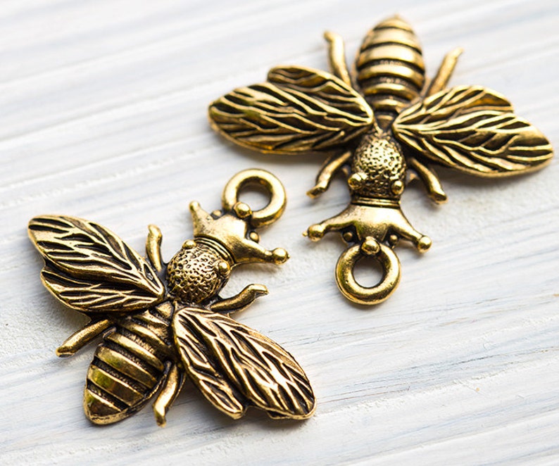 Queen Bee With Crown Charm, Gold Queen Bee Charm, Antique Gold, Made in ...