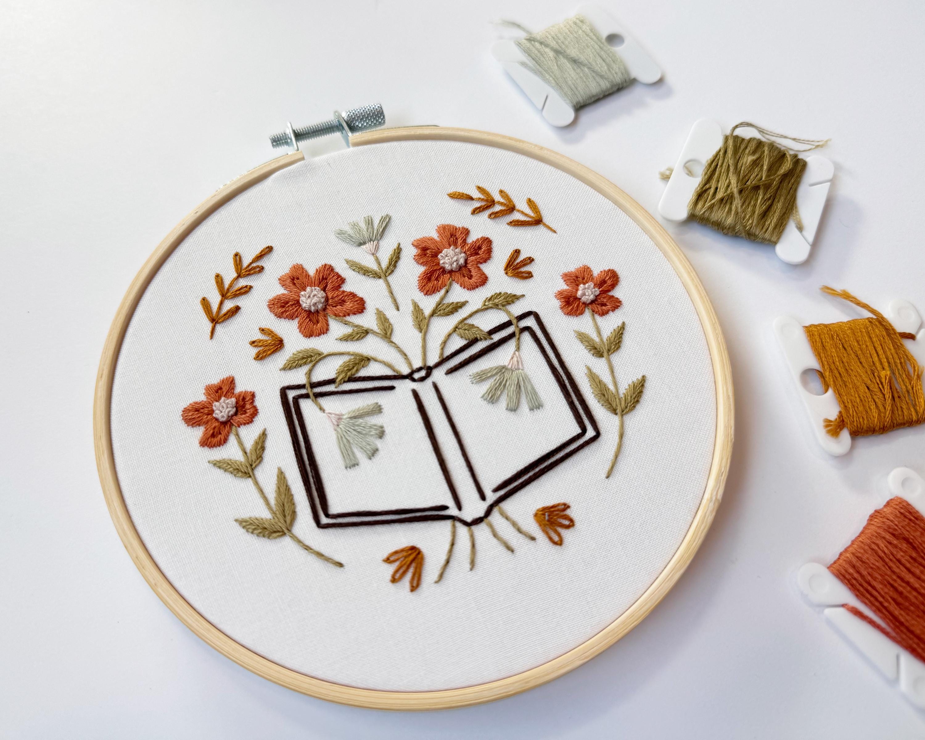 Book Lover No.1 Embroidery Pattern // Bookish Embroidery Pattern // DIY ...