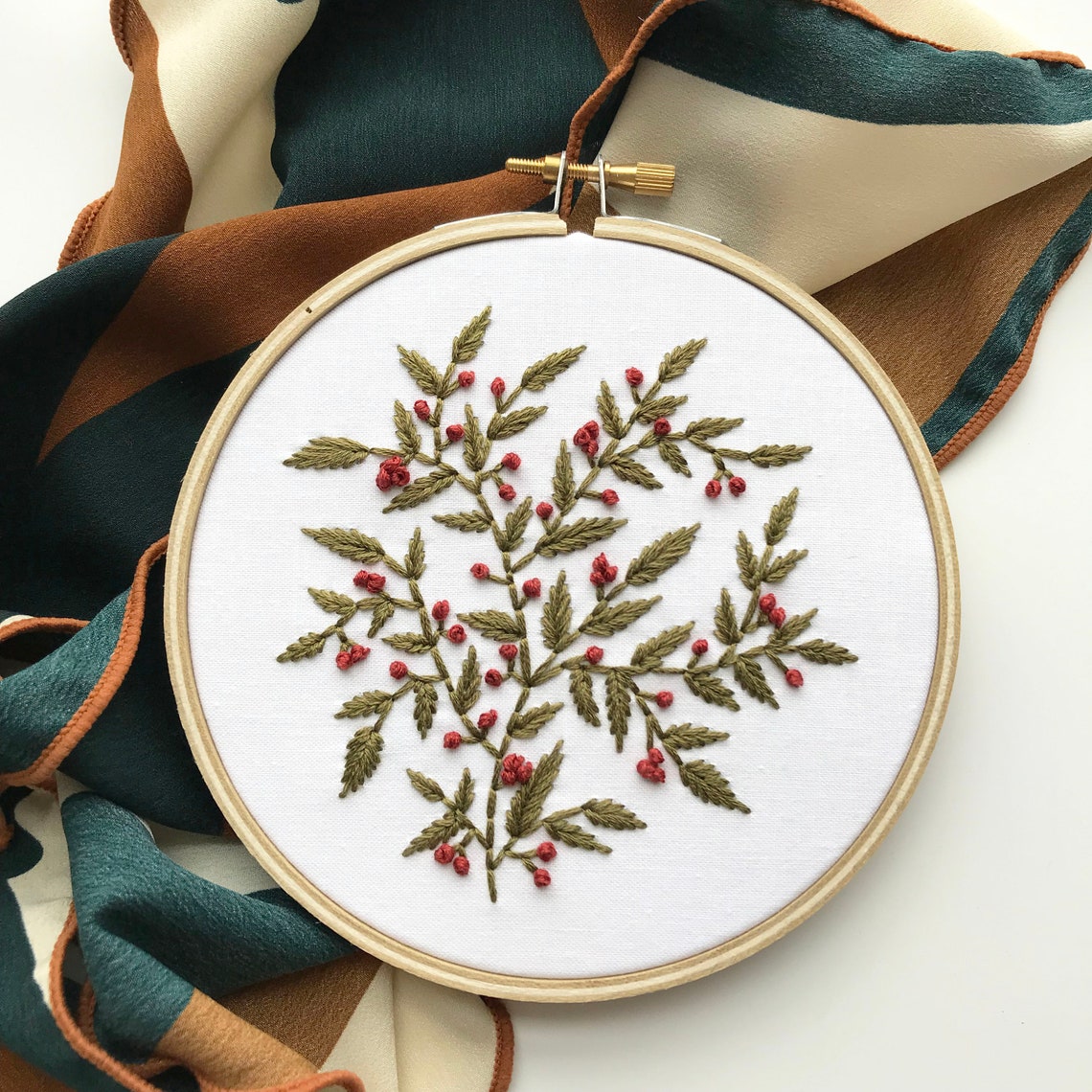 December Floral Embroidery Pattern / Holly Embroidery Pattern | Etsy