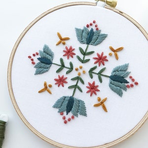 Floral Mandala Embroidery Kit, Hand Embroidery Kit, DIY Embroidery ...