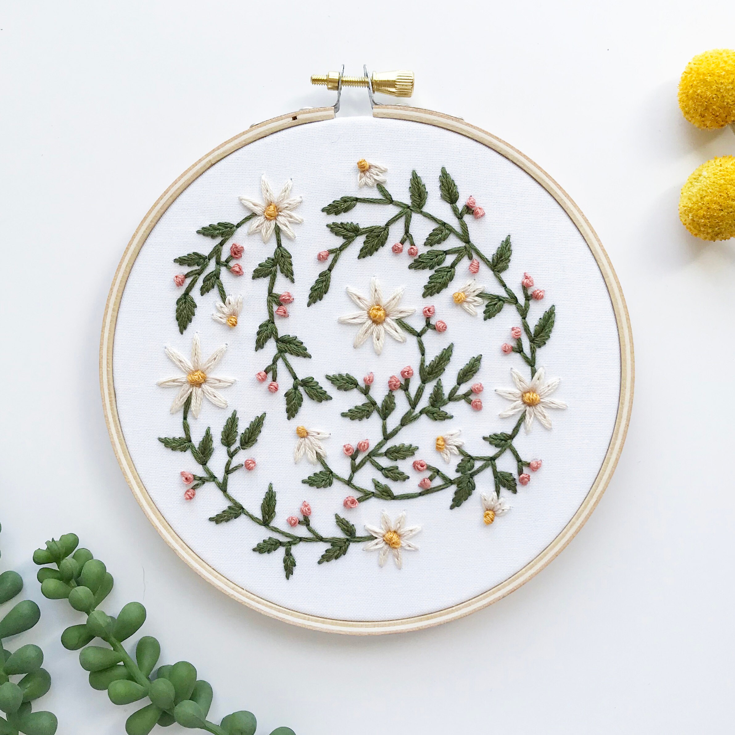 April Floral Embroidery Pattern // Daisy Embroidery Pattern // | Etsy