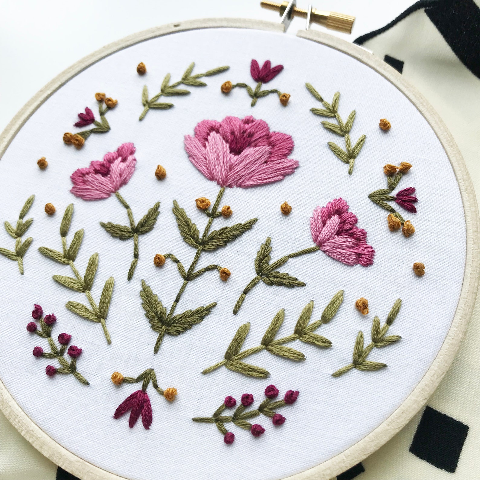 June Floral Embroidery Pattern // Rose Embroidery Pattern // DIY ...