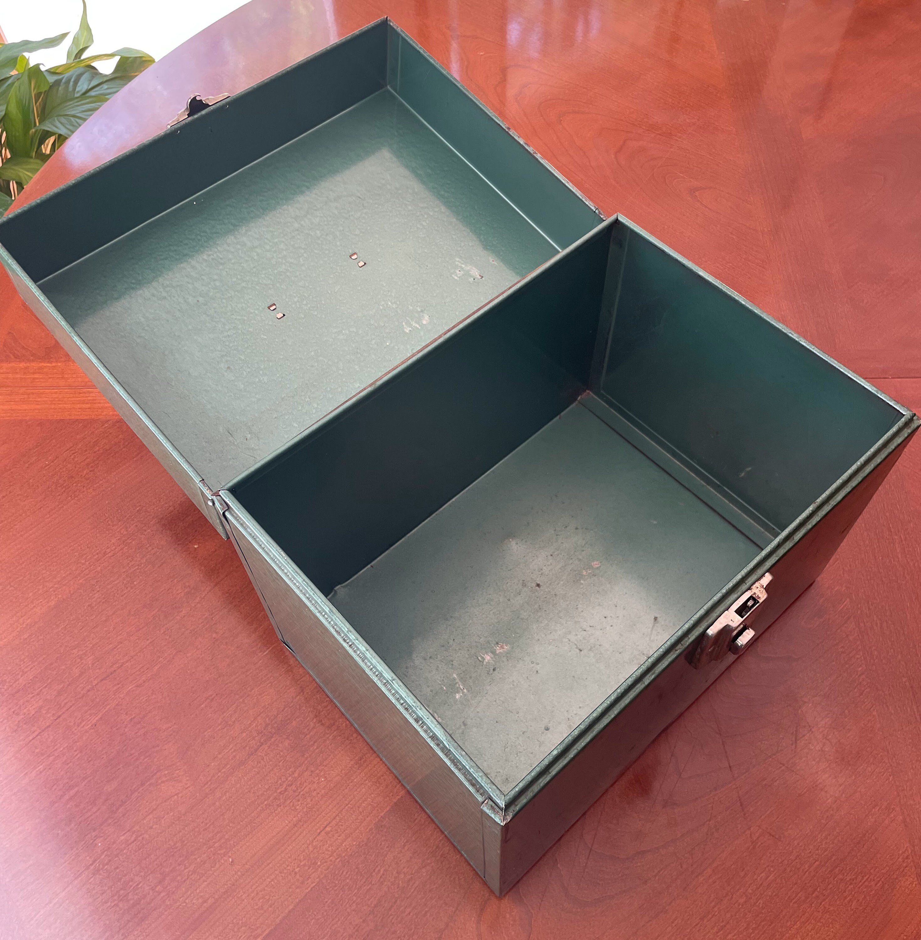 Vintage Metal File Box Hamilton Porta-file Green Lock Box Key Missing ...