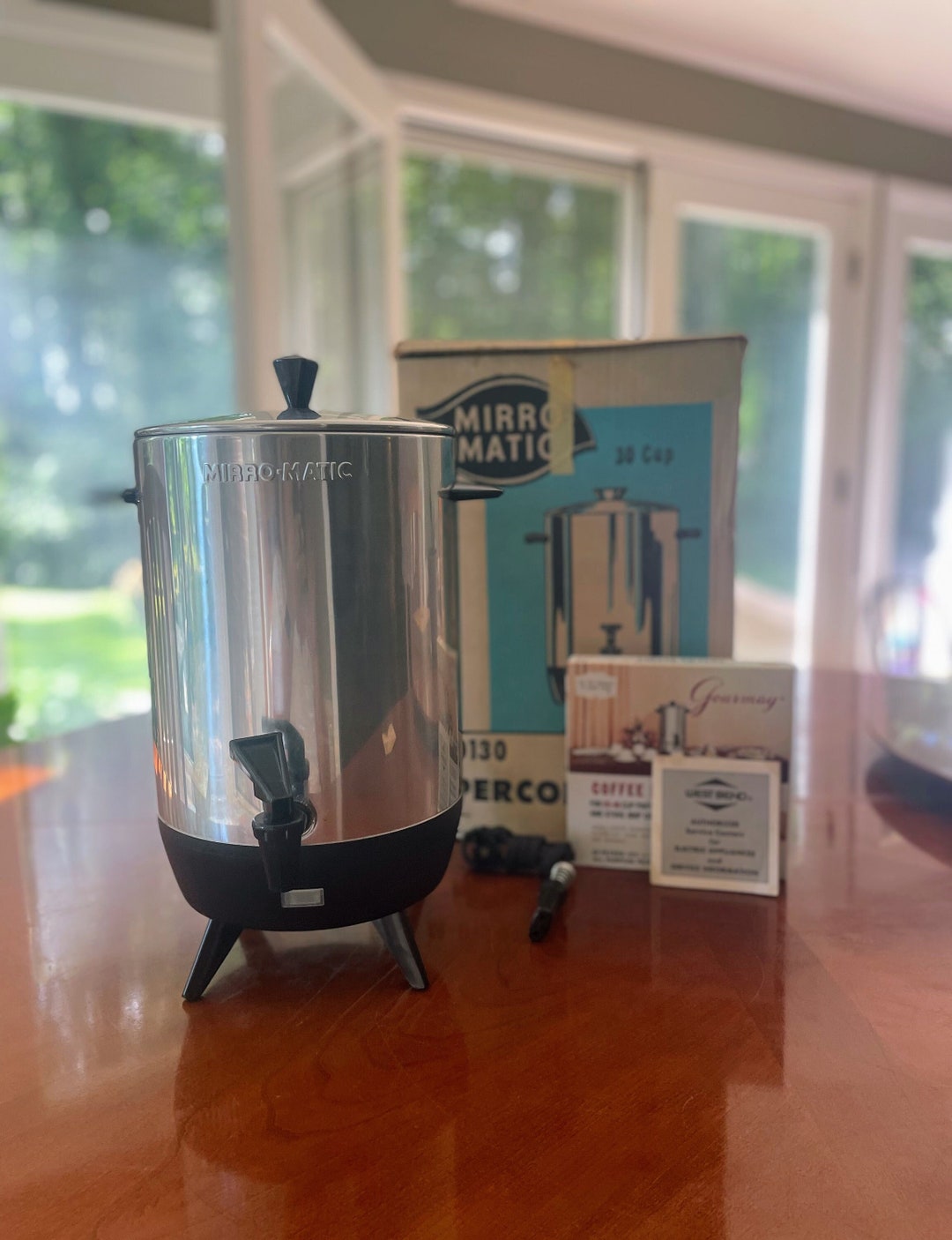 Vintage Mirro Matic Percolator Coffee Model M-0130 30 Cup Coffee Maker ...