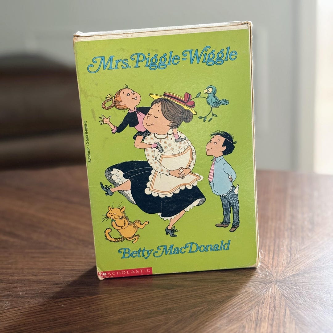 Vintage Mrs. Piggle-wiggle Book Set by Betty Macdonald 1987 Classic ...