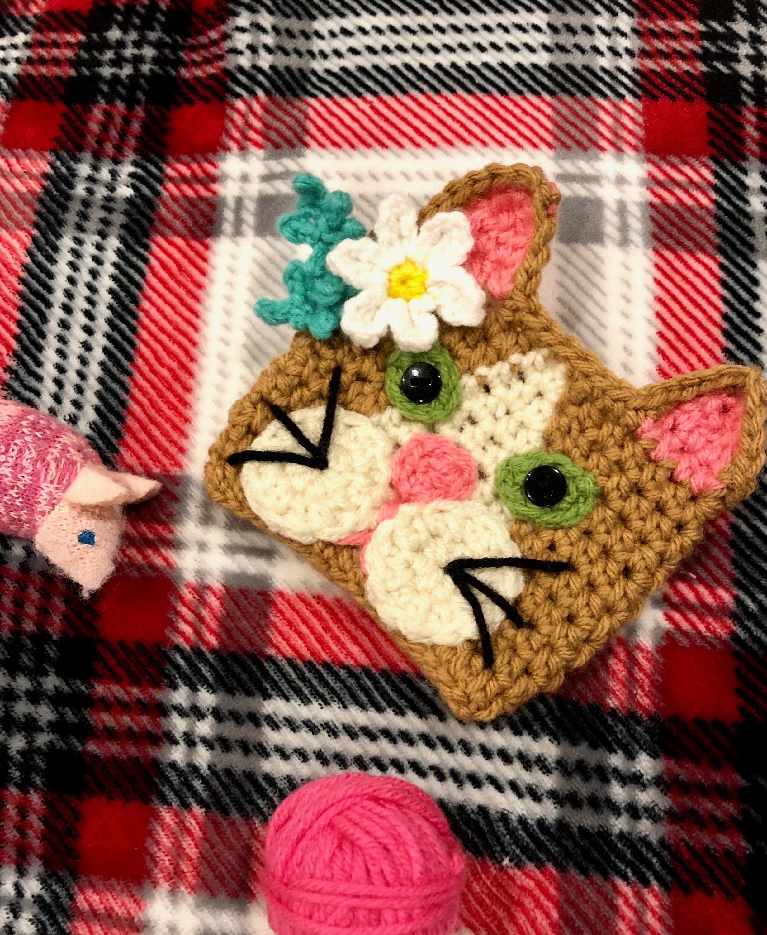Tuxedo Kitten Crochet Coffee Cup Cozy Pattern, Cat Coffee Tumbler Cozy ...