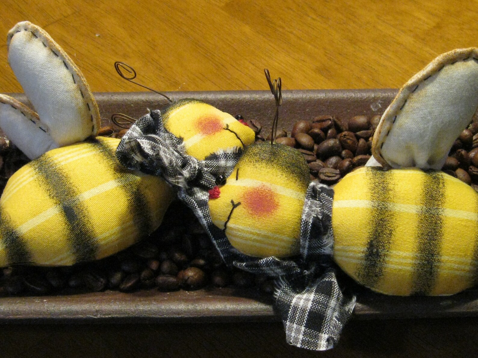 Bee Bowl Filler Bumble Bee Bowl Filler Bee Tuck Spring | Etsy