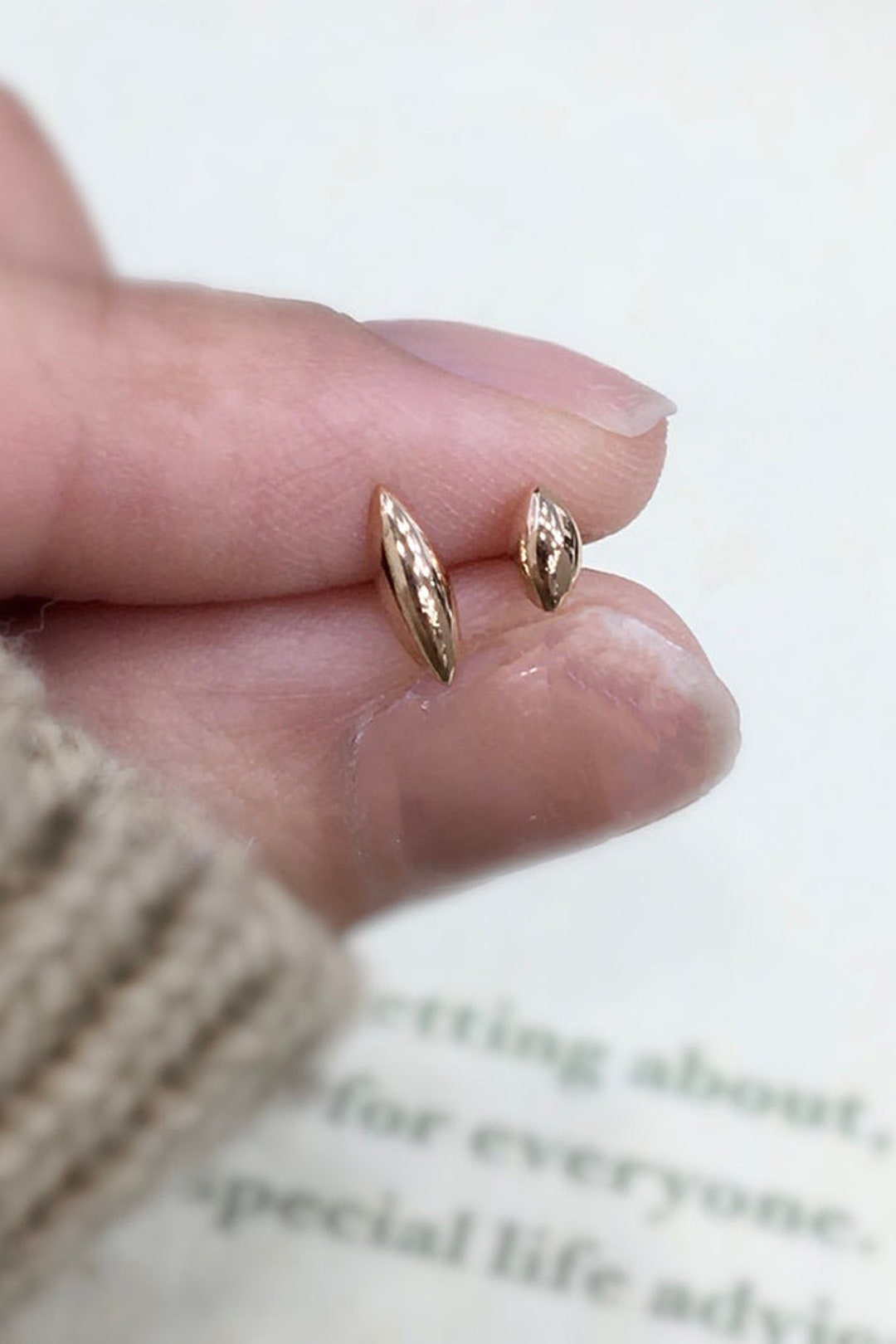 14k Real Solid Gold Oval Bullet Tragus Helix Inner Conch Cartilage ...