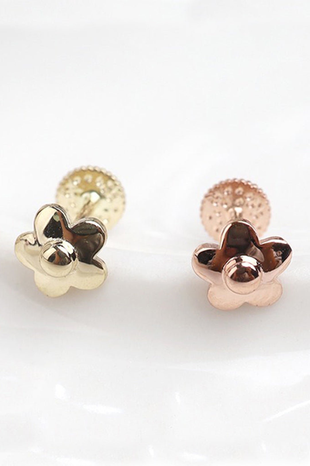 14K Gold Cartilage Forward Helix Tragus Cartilage Inner Conch Daisy ...