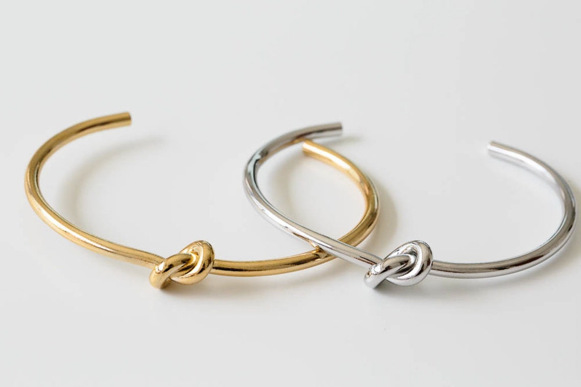 Love Trinity Bridesmaid Gift Friend Eternity Tie Twist Twisted - Etsy