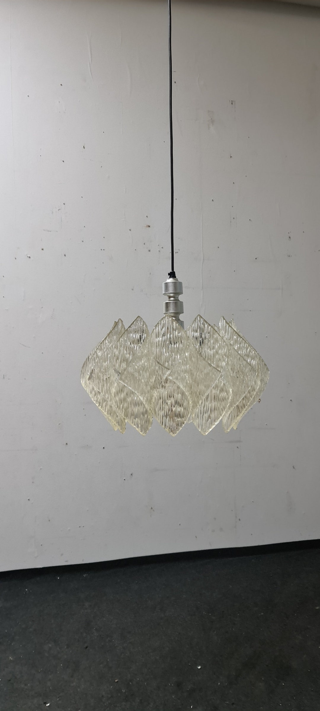 Vintage 70s Pendant Light. - Etsy