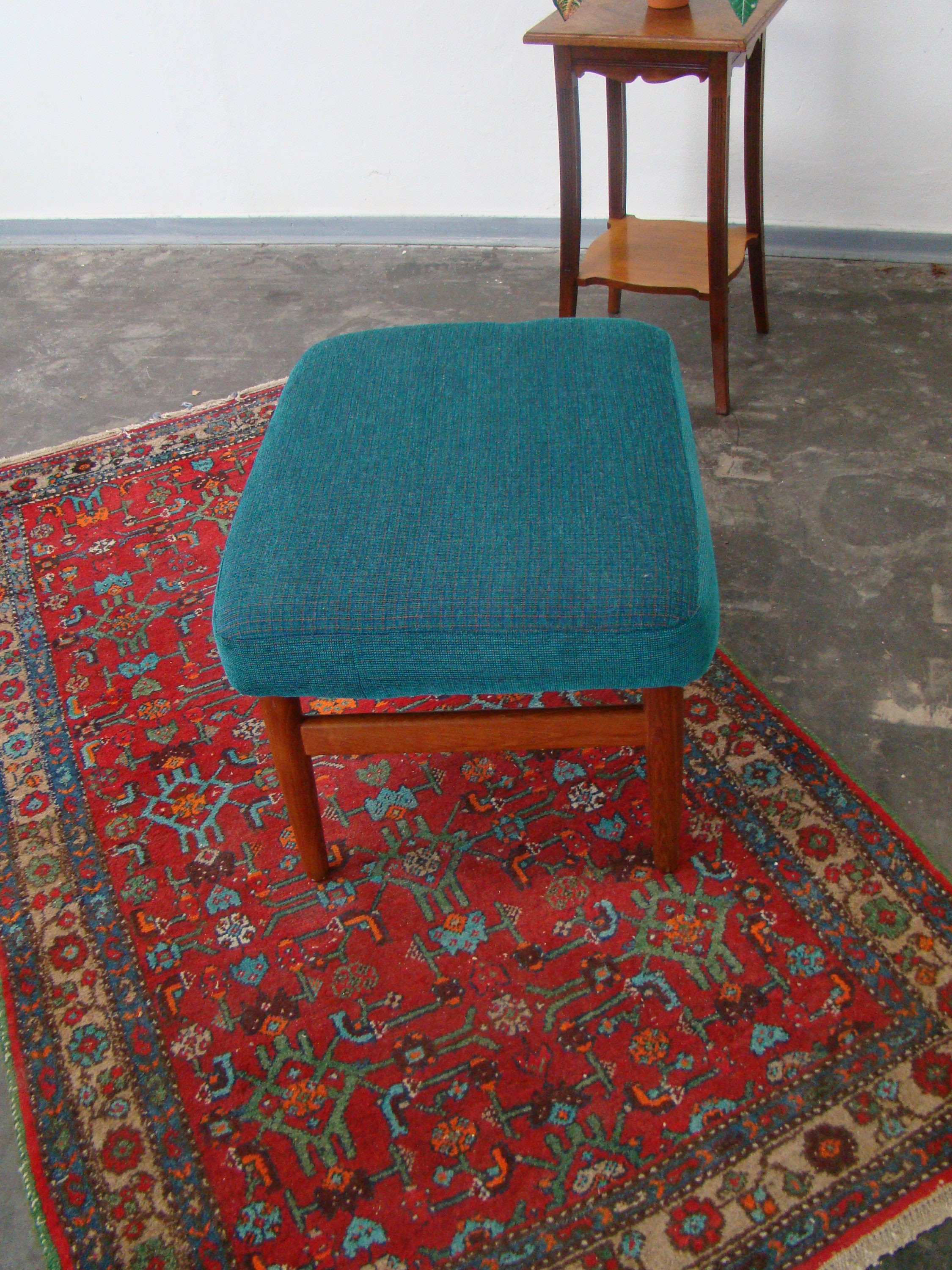 Vintage Danish design MCM Ottoman by Arne Vodder for France & Son