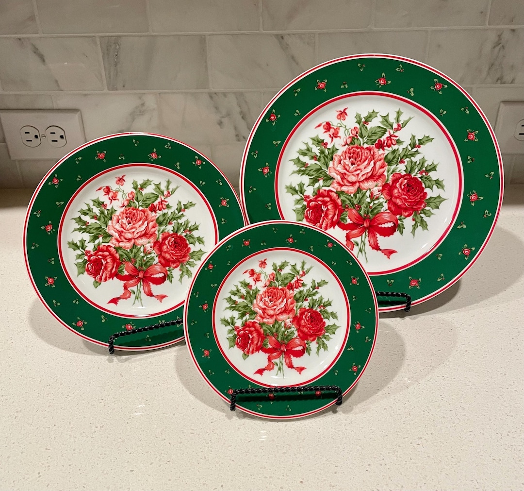 Set of 3 Lefton China Rose & Holly Pattern Christmas Plates/ Set of 3 ...