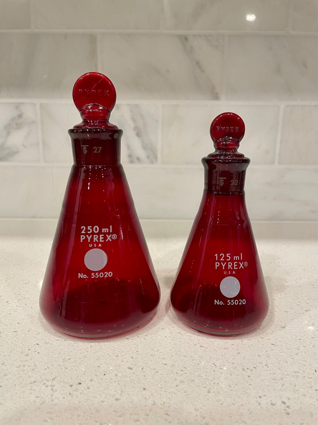 Vintage Rare Red Pyrex Erlenmeyer 125ml & 250ml Flasks With Stoppers ...