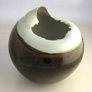 Vintage Porcelain Ovoid Collapsed Form With Tenmoku Glaze - Etsy UK