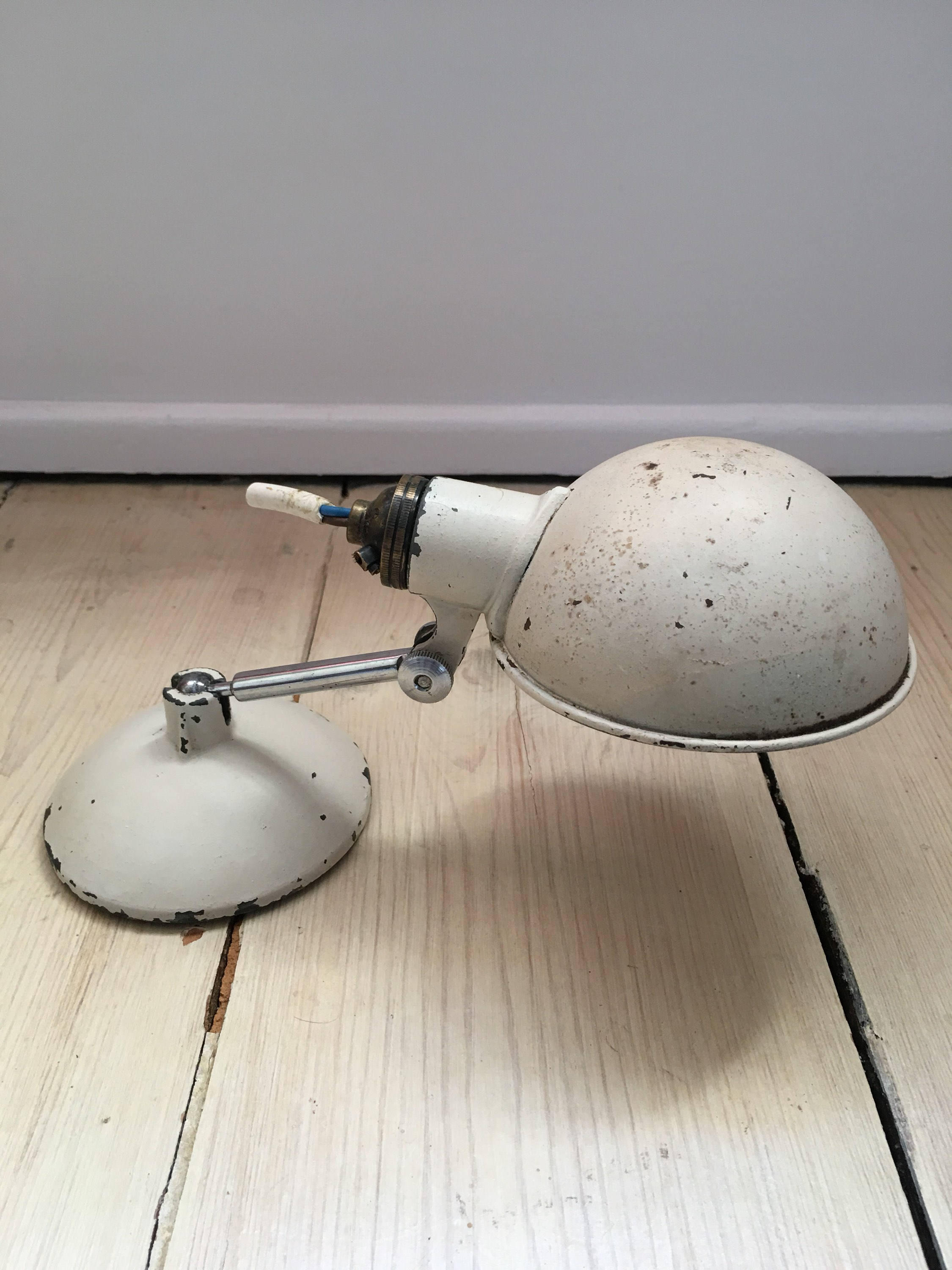 Vintage Art Deco Metek English engineers workers lamp circa 1930's