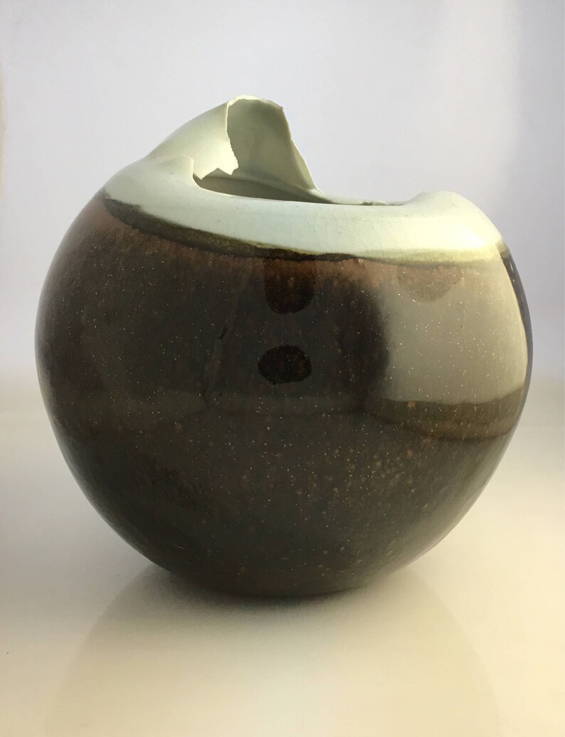 Vintage Porcelain Ovoid Collapsed Form With Tenmoku Glaze - Etsy UK