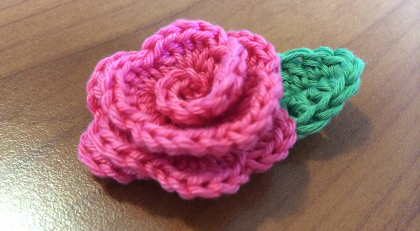 Crochet pattern roses and leaves in three different sizes | Etsy