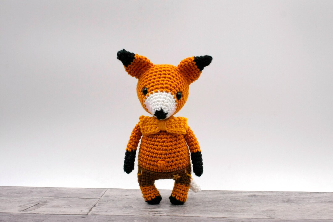 Crochet Pattern: Victor the Mini Fox - Etsy